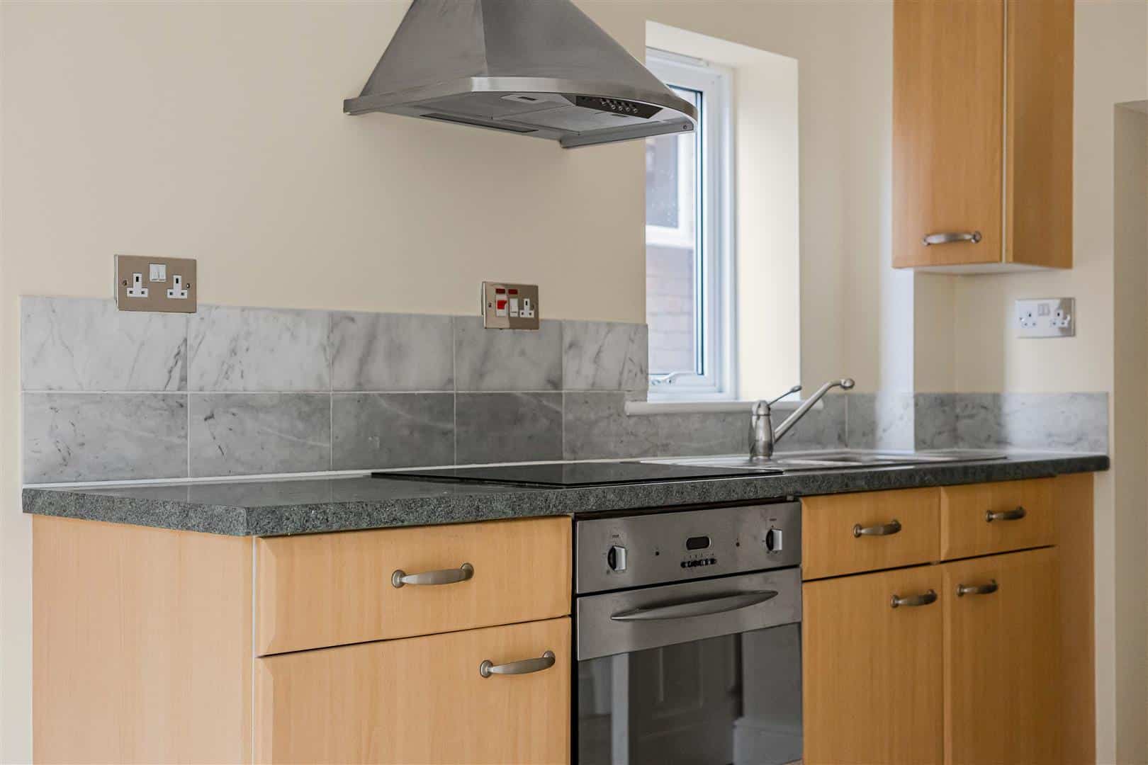 31 Russell Street, Reading, RG1 7RF - Haslams Reading